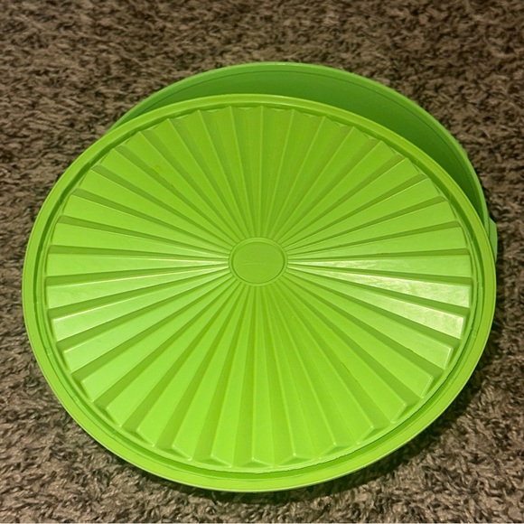 Tupperware | Kitchen | Tupperware Lime Green Storage Container With Lid ...